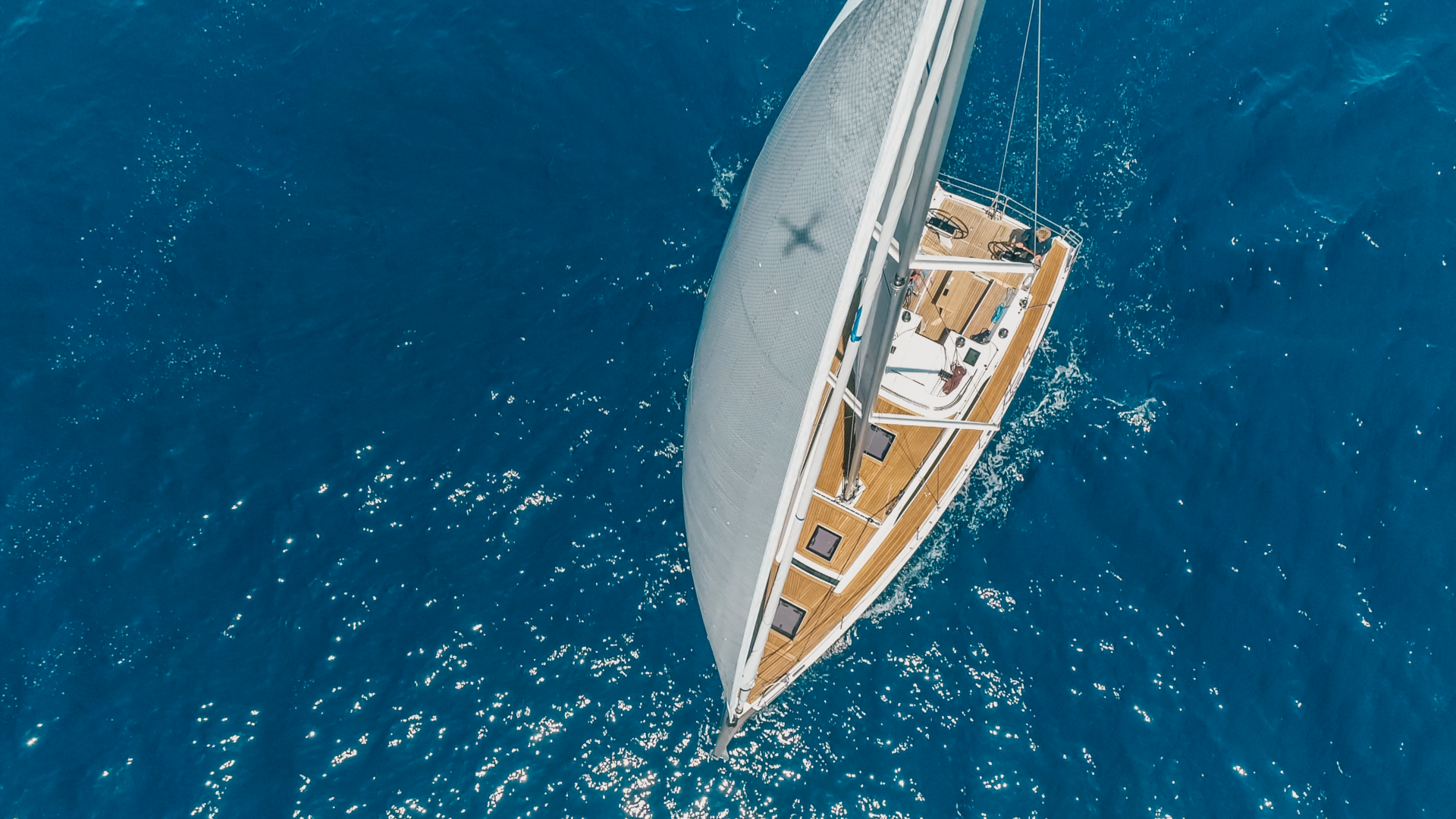 Landingpage SoMe | X-Yachts - Luxury Performance Cruiser Yachts