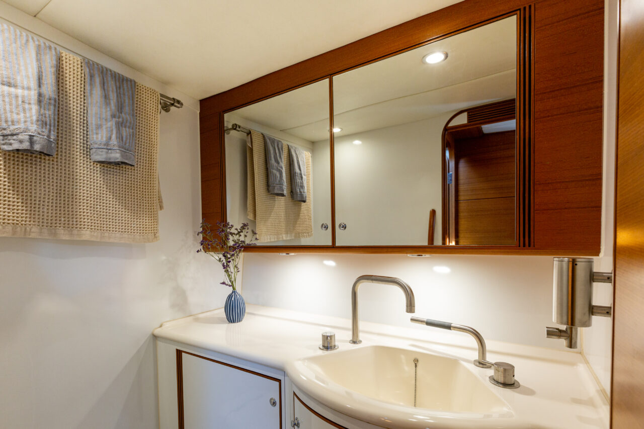 IMX 70 | X-Yachts - Luxury Performance Cruiser Yachts