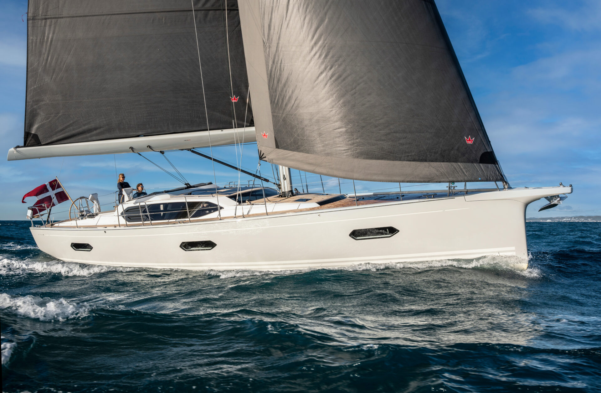 Xc 47 partner Oceanvolt wins prestigious DAME award! | X-Yachts ...