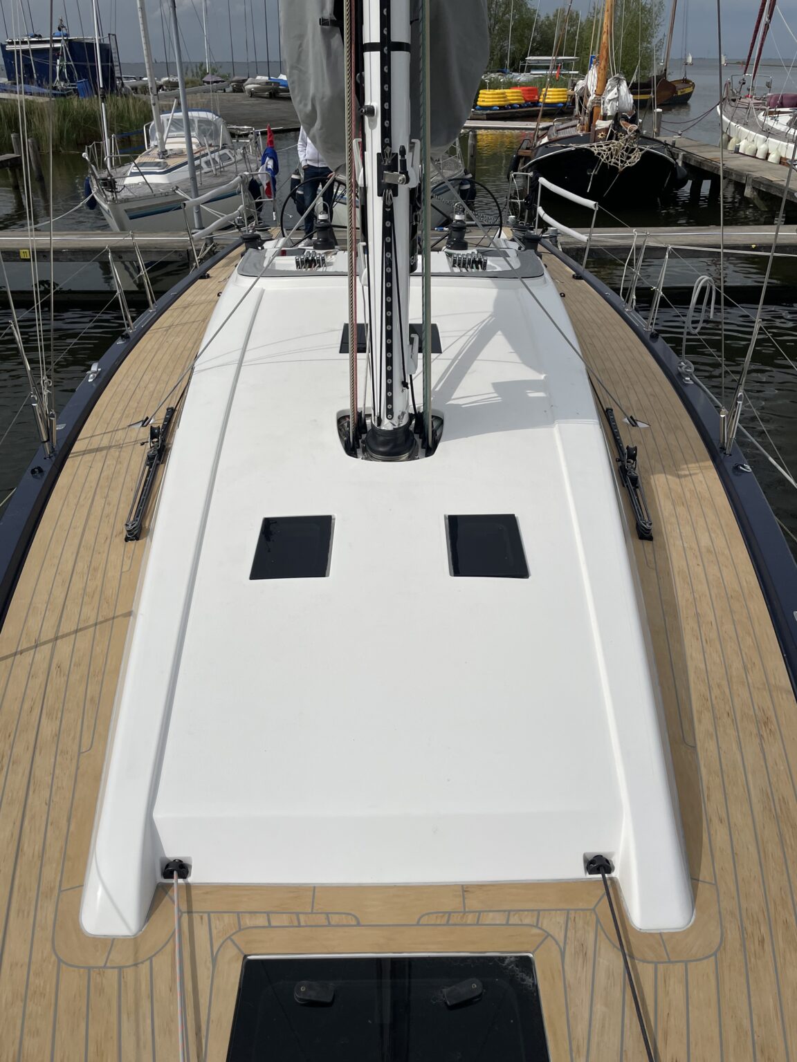 Xp 44 #122 | X-Yachts - Luxury Performance Cruiser Yachts